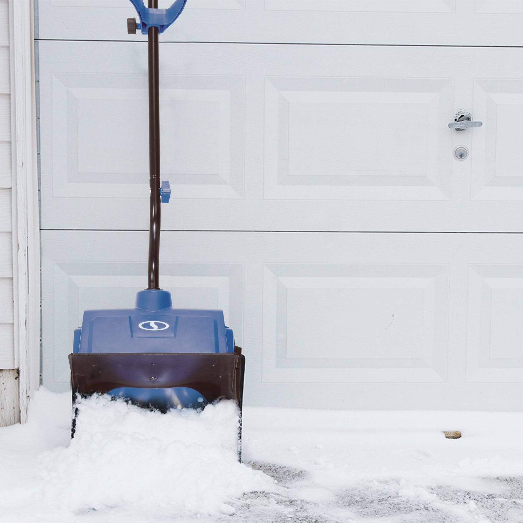 Snow Joe 24V-SS13-MAX 24-Volt* IONMAX Cordless Snow Shovel Bundle | W/